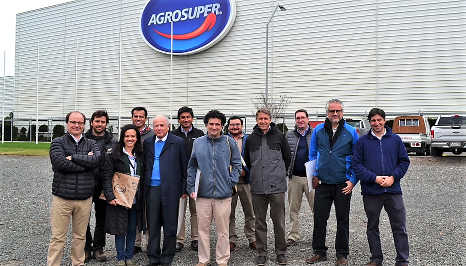 Visita a Agrosuper refuerza compromiso de colaboración Universidad ...